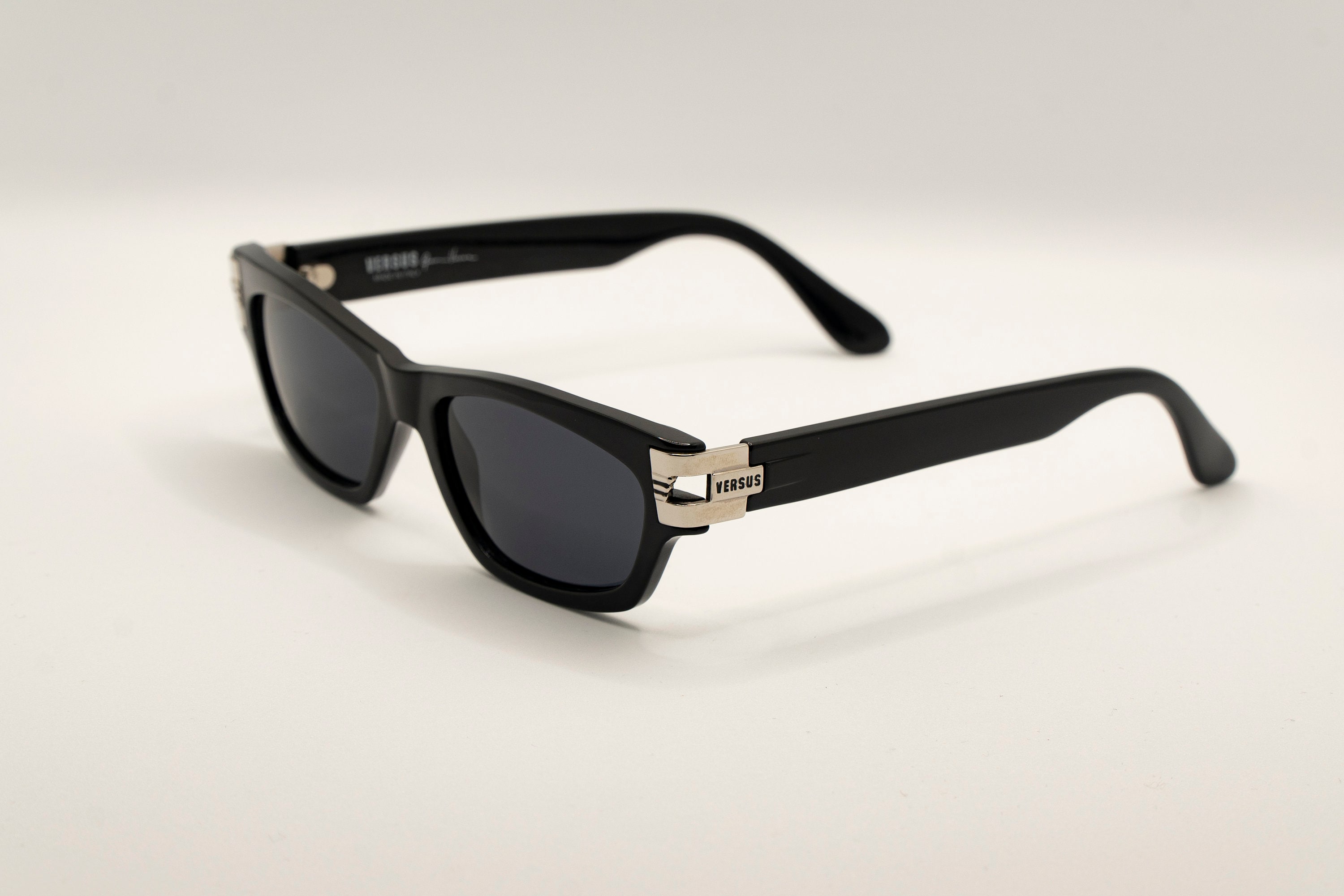 Gianni Versace VERSUS Vintage Sunglasses NOS Mod. E29 Col. 852 New Perfect Rare Made in Italy - Etsy