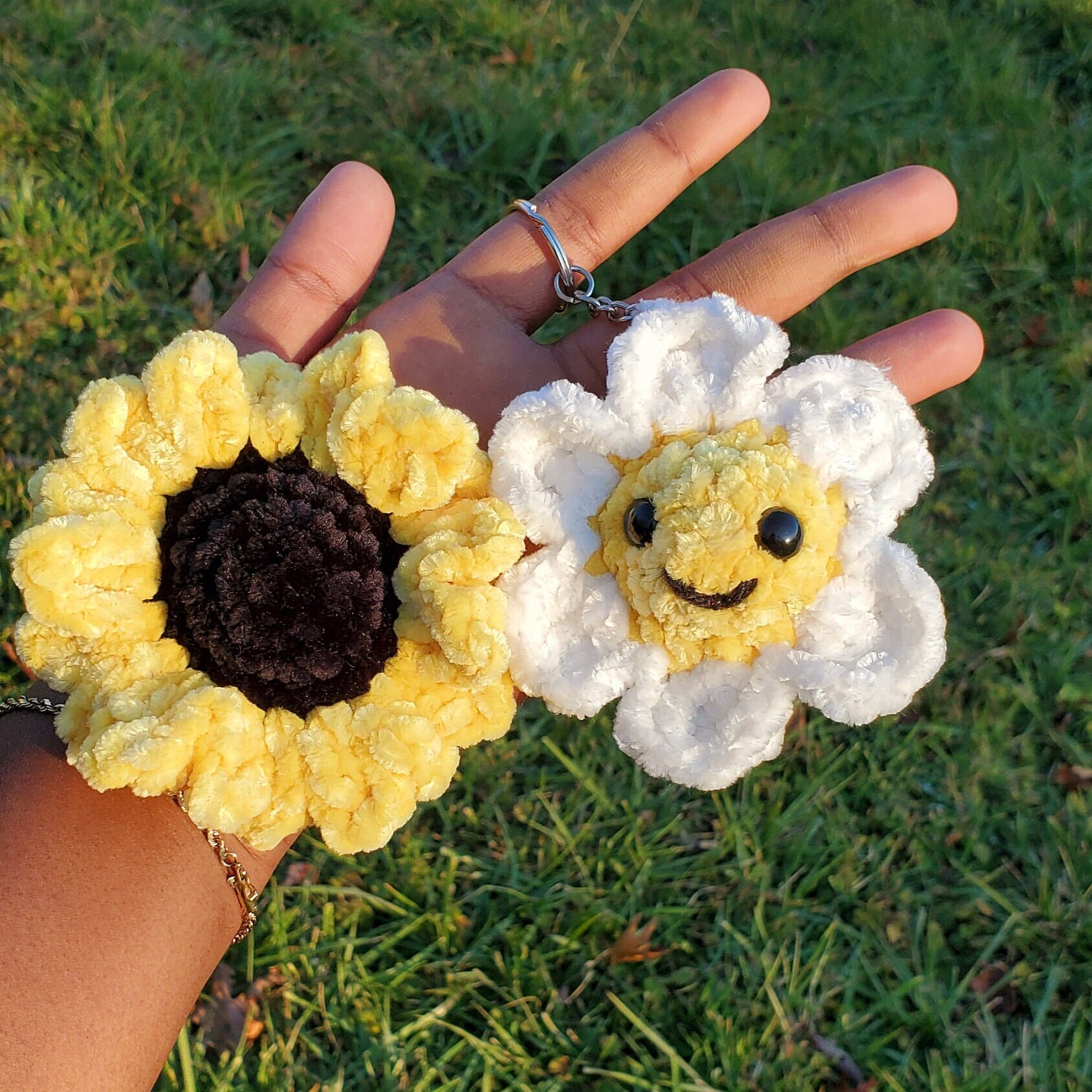 Daisy Keychain NO-SEW Flower Amigurumi Pdf Crochet Pattern, Written in ...