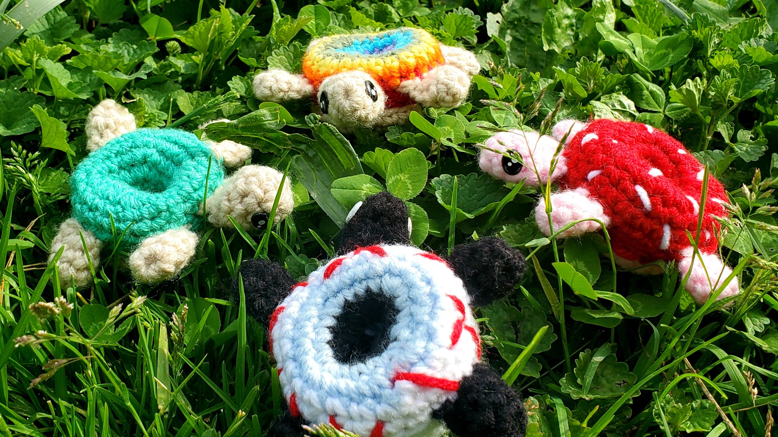 Crochet Donut Turtle No-sew Keychain PATTERN PDF Halloween - Etsy