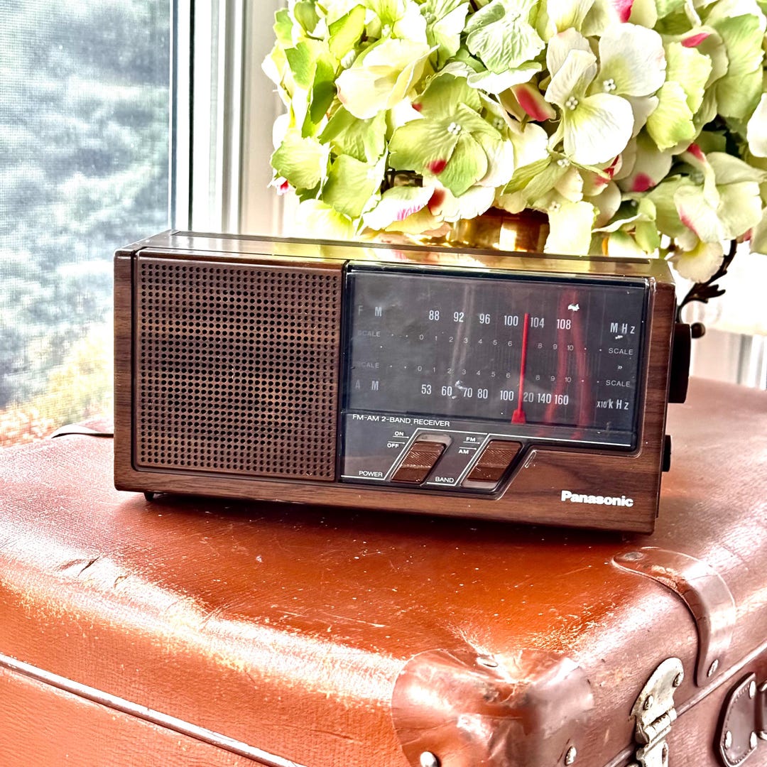 Vintage 1980s Panasonic Dual Band Table Top AM/FM Radio Model RE-6266 ...