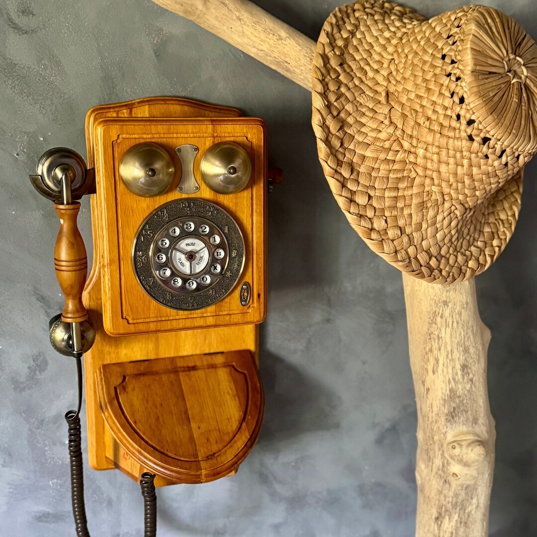 1920s Style Wooden Wall Phone With Note Box Retro Decorative Landline ...