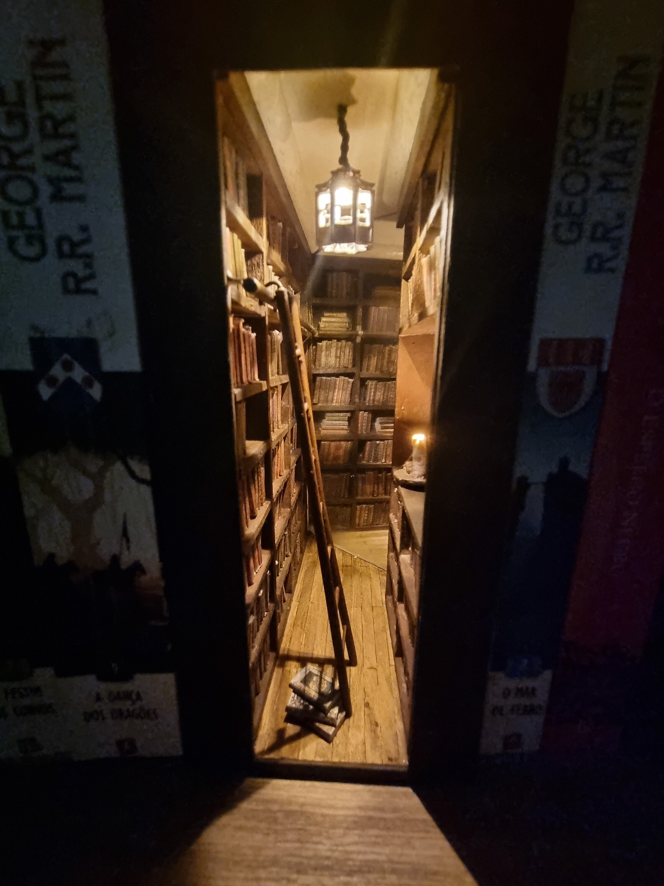 Book Nook Library - Etsy