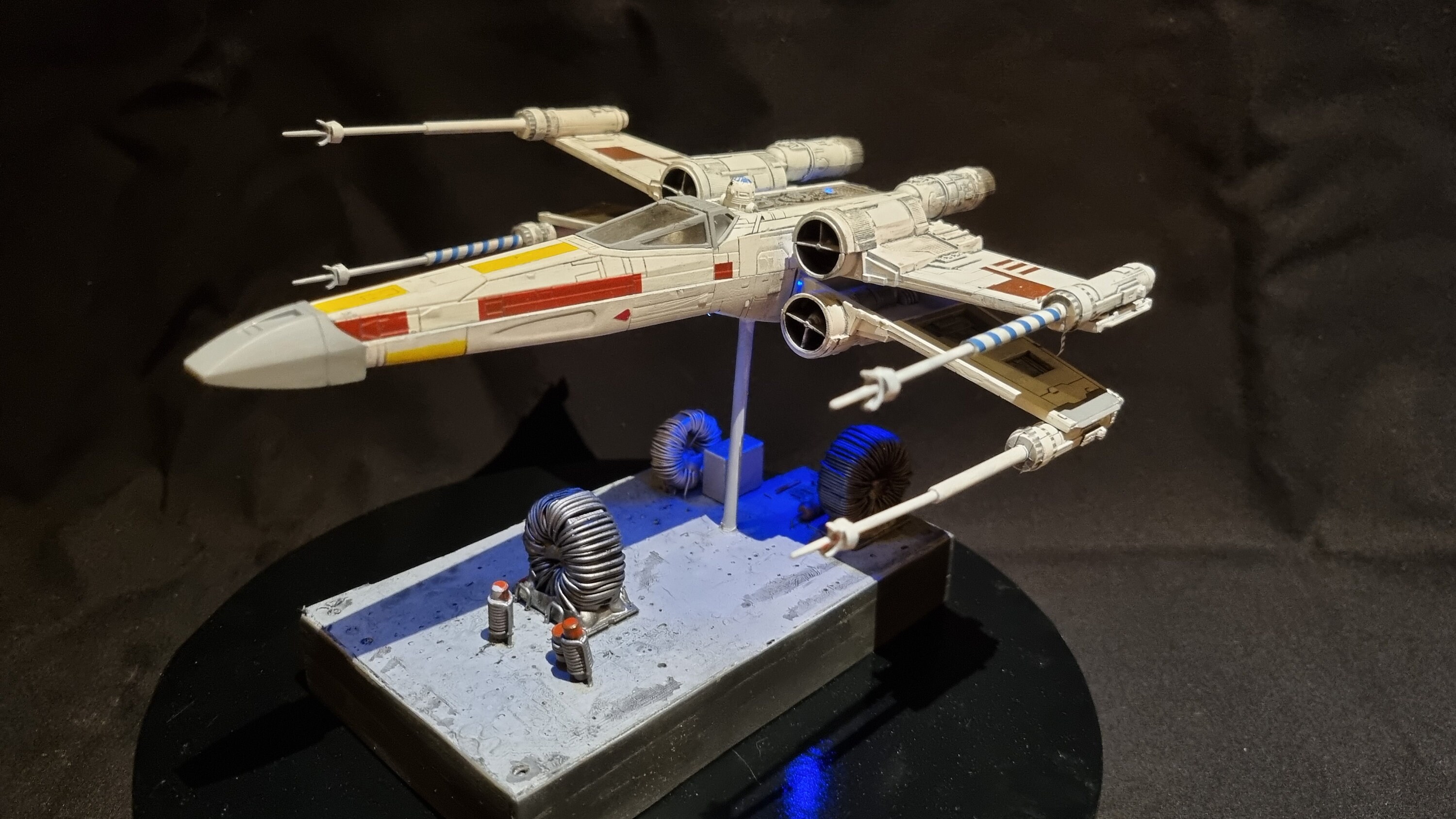Starwars X-wing Model - Etsy
