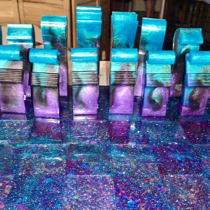 Resin Chess Set - Etsy