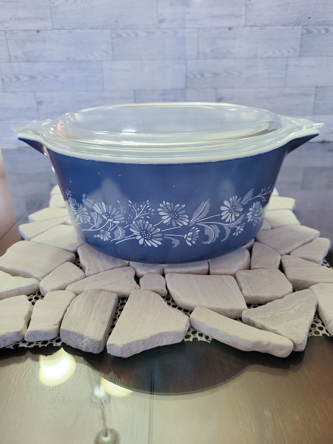 Vintage Pyrex Colonial Mist 473-B 1 Liter With Lid - Etsy