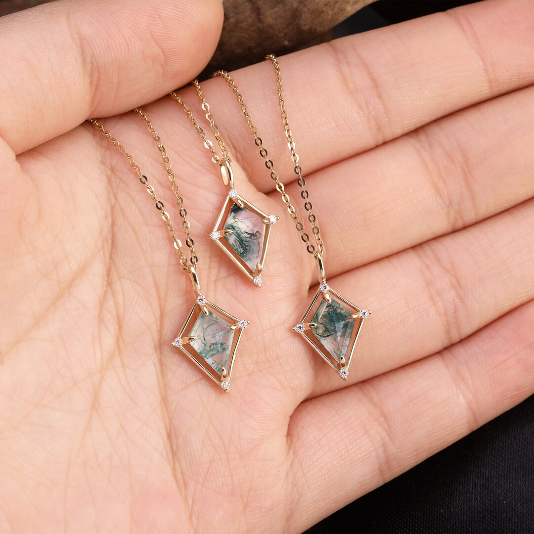 14K Solild Gold Kite Shape Moss Agate Necklace, Moss Agate Pendant ...