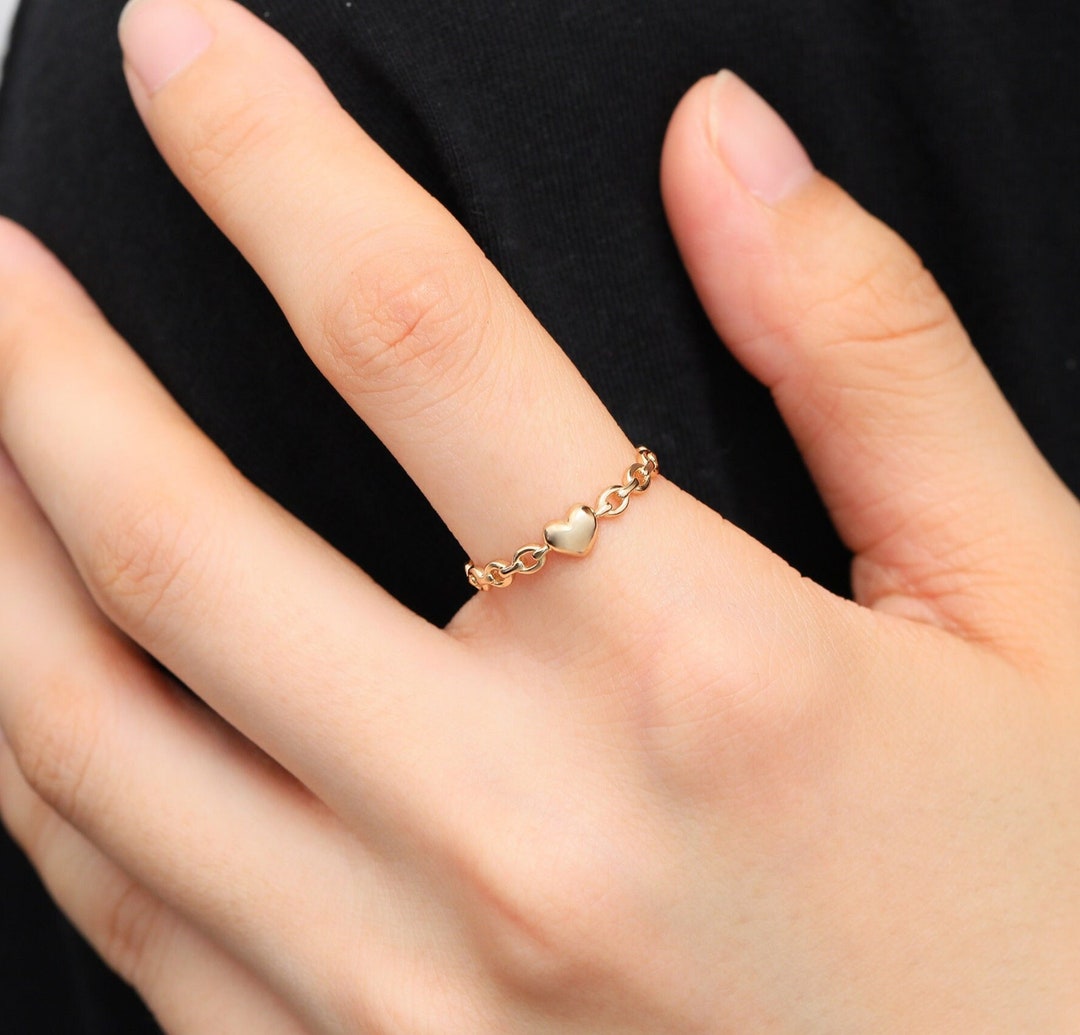 14K Solid Gold Heart Chain Ring Heart Line Chain Minimalist Ring Tiny Heart Love Band Stacking ...