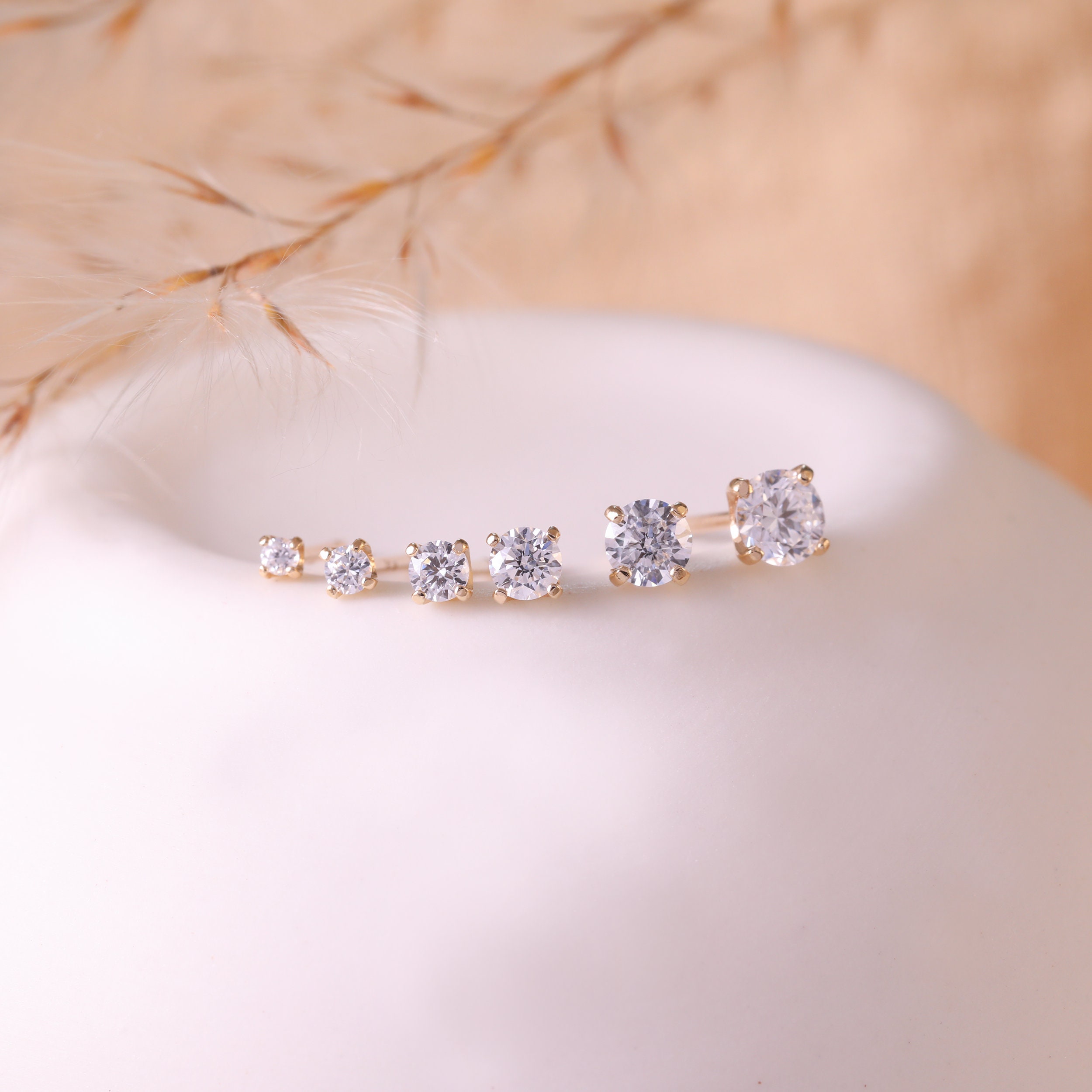 14K Solid Gold Diamond Stud Earring, Round Diamond Solitaire Stud, Real ...