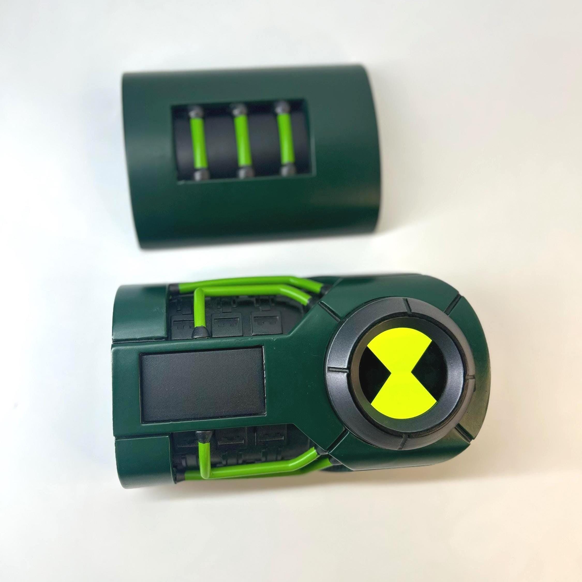 Ultimatrix - Ben 10 Smartwatch Case | Fits Samsung Galaxy Watch ...