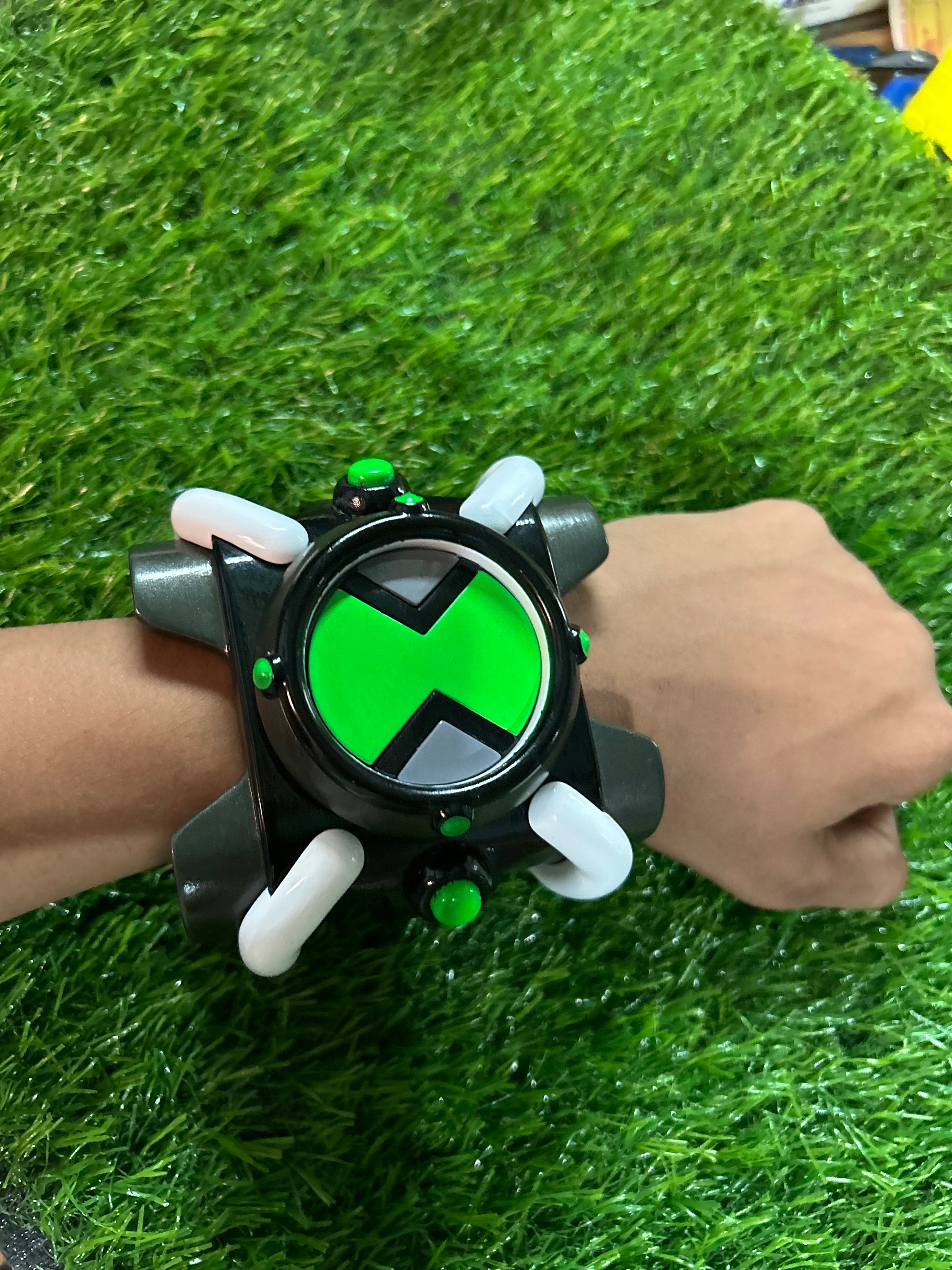 Omnitrix Ben 10 Classic Pop up Watch Replica, Collectables, Cosplay ...
