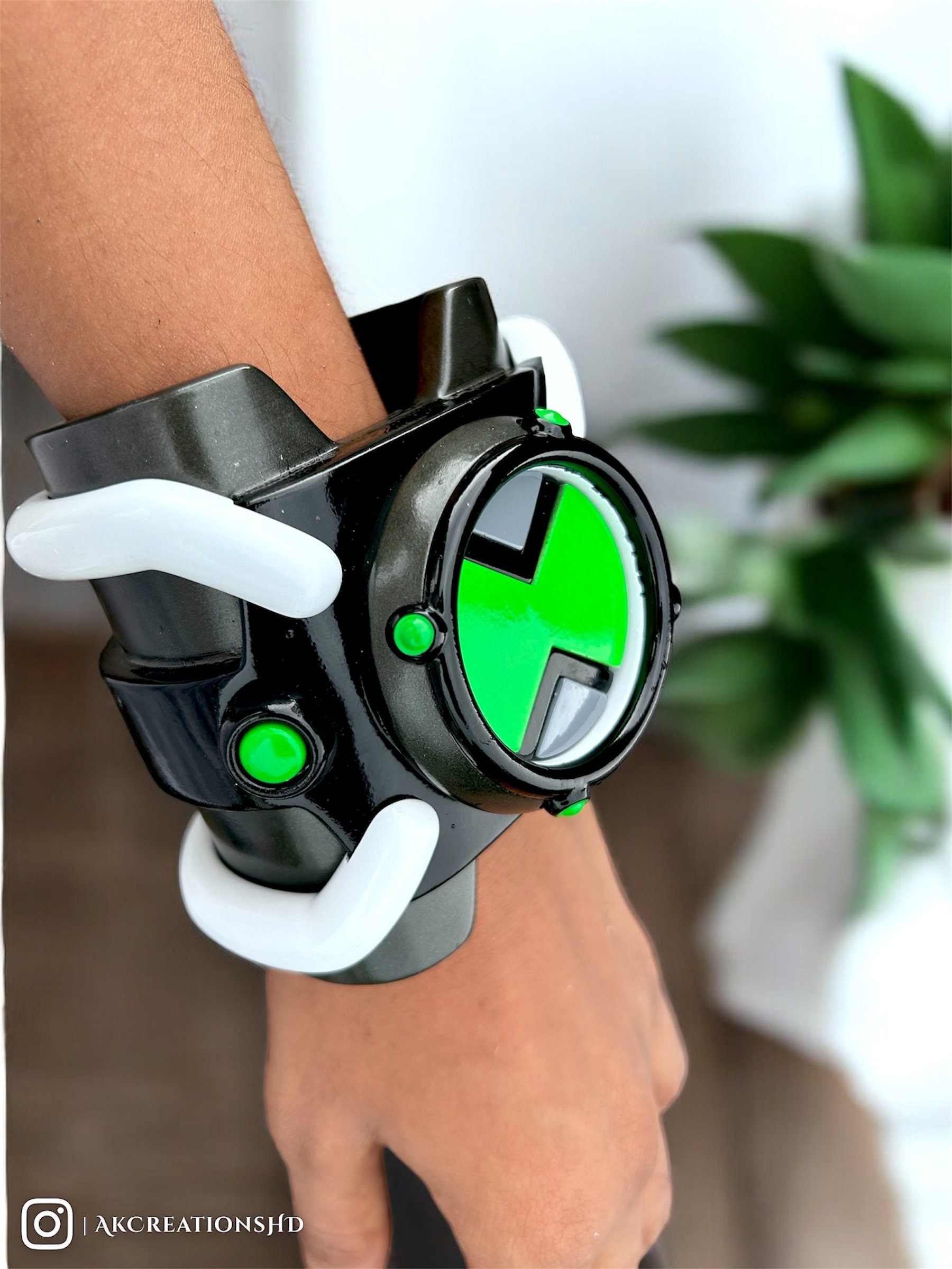 Omnitrix Ben 10 Classic Pop up Watch Replica, Collectables, Cosplay ...