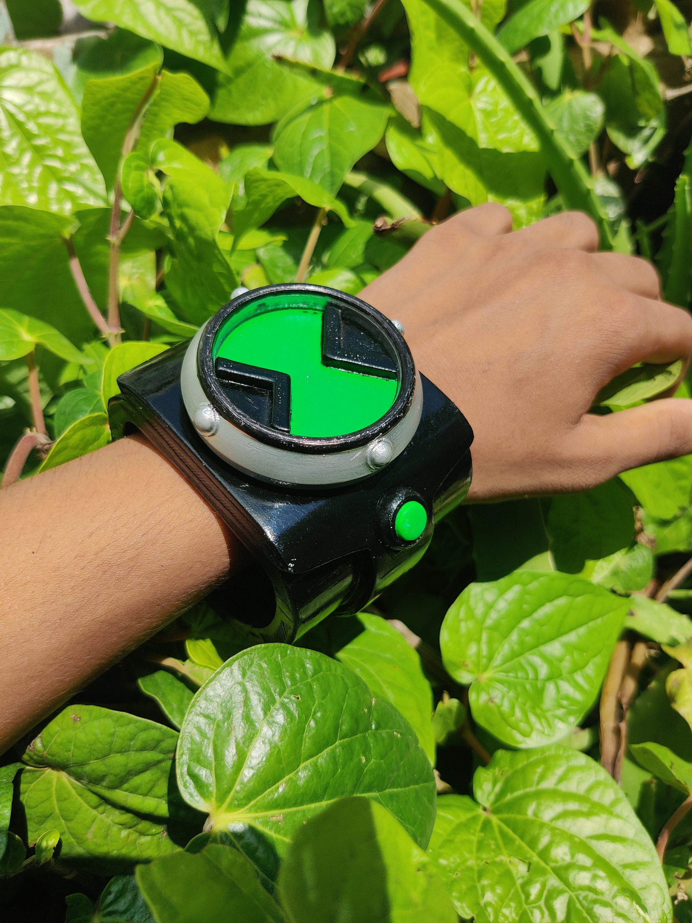 Ben 10 Watch Black Variant ,custom Omnitrix, Rotatable Dial, Fiction ...