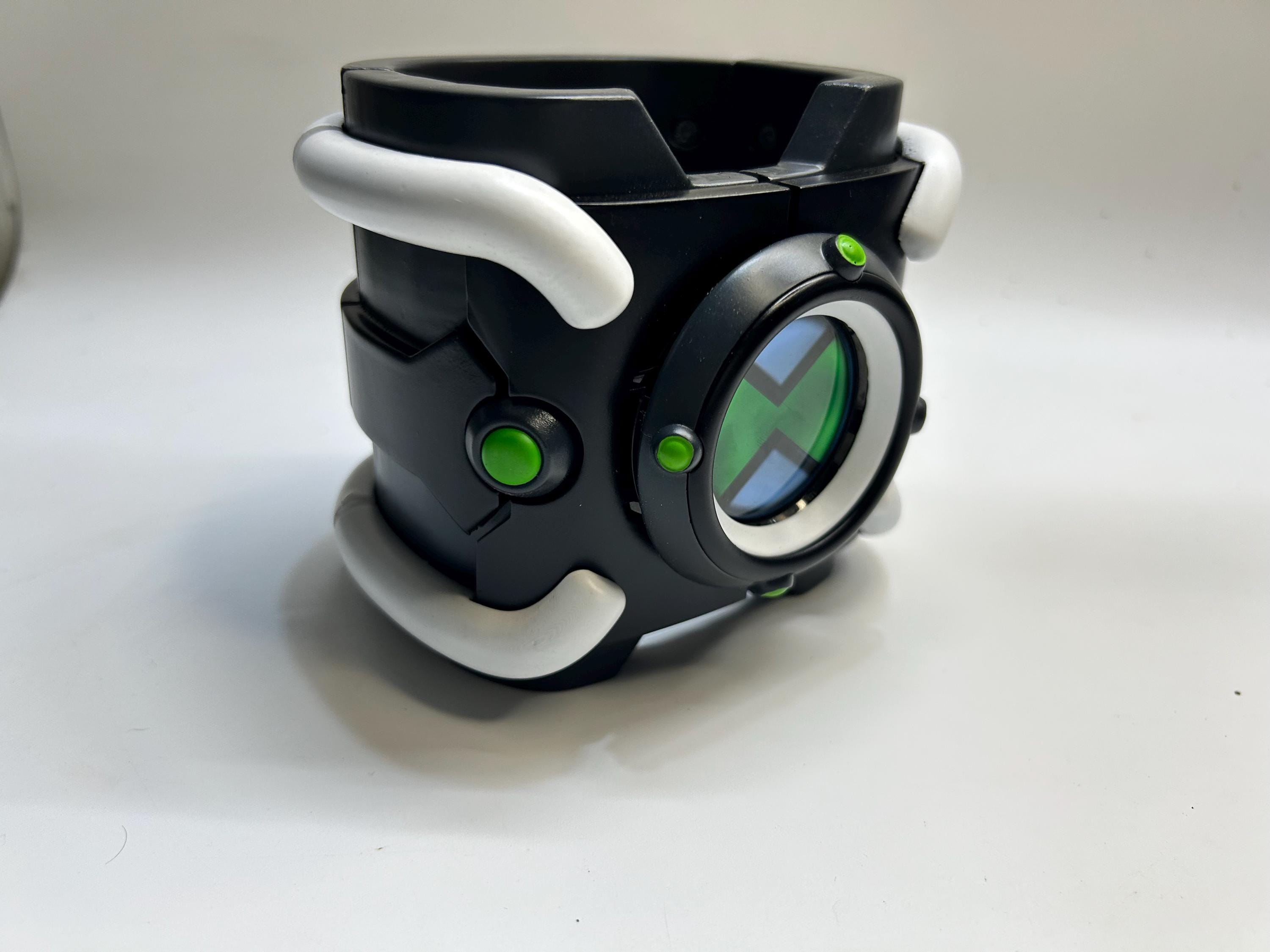 Omnitrix - Ben 10 Classic Smartwatch Case | Fits Samsung Galaxy Watch ...