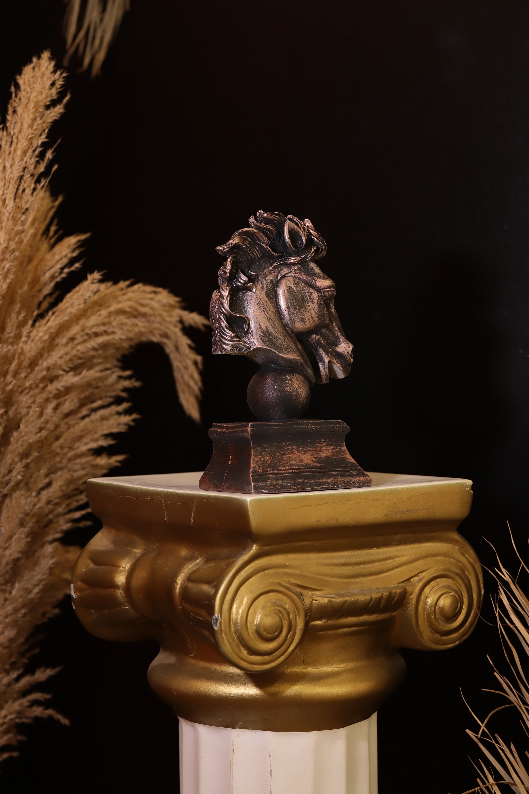 Horse Head Sculpture for Table Top Decor - Animal Statue, Metallic ...