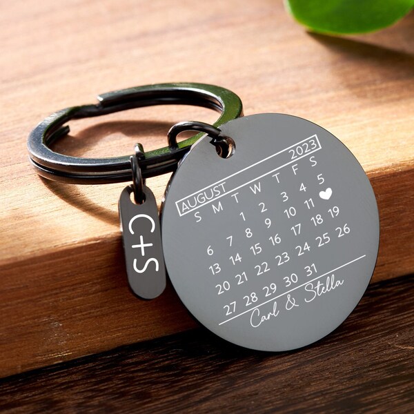 Calendar Keychain - Etsy