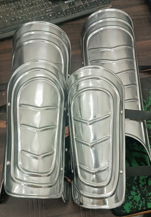 Medieval Armor Suit Gothic Leg Guard Bracer Wearable Armor Legs Arm Set ...