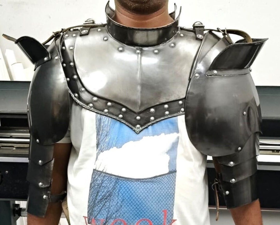 Medieval Knight Black Pauldron and Gorget Armor ~ Medieval Cosplay Sca ...