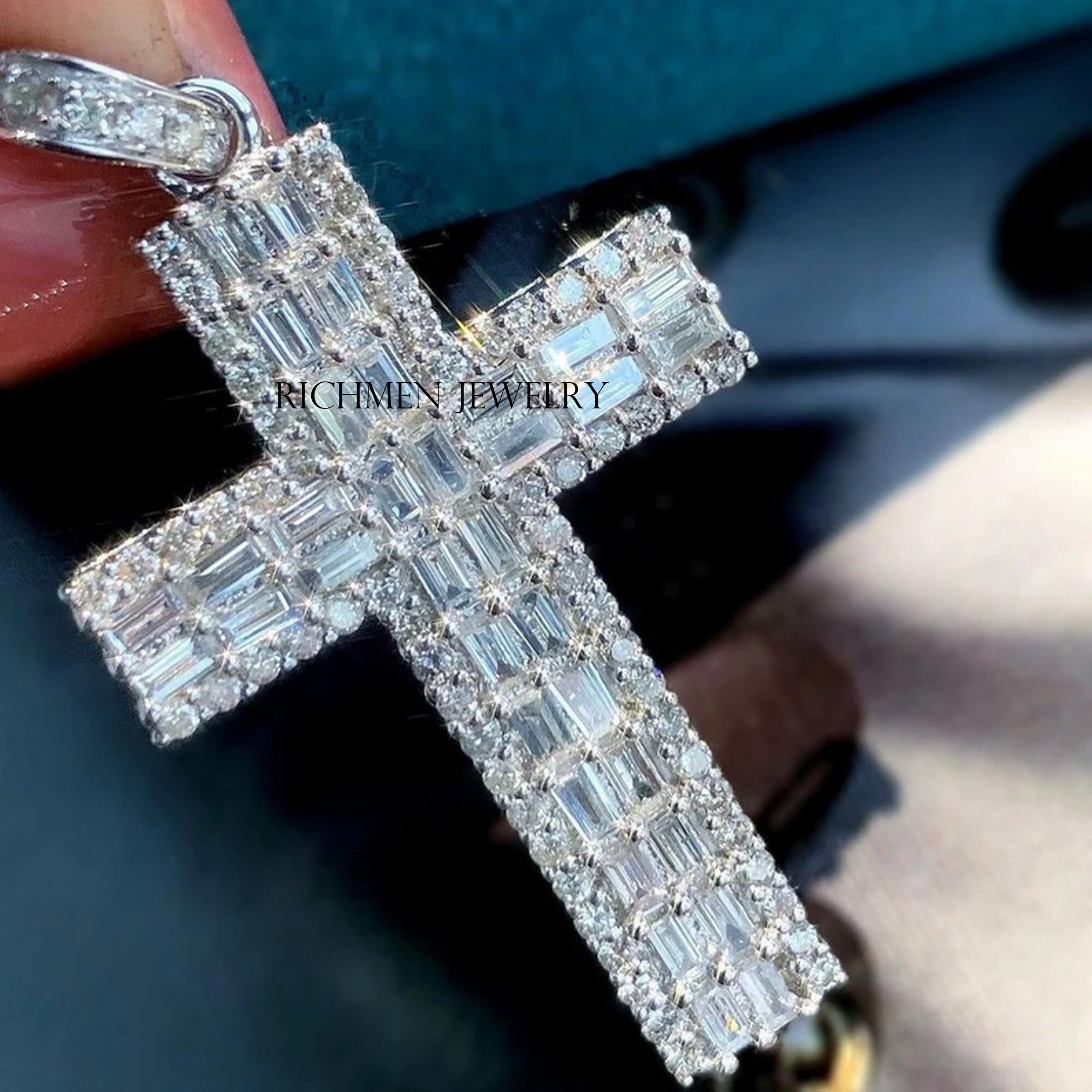 10K Solid Gold Charm Cross Necklace Pendant VVS1 Baguette - Etsy