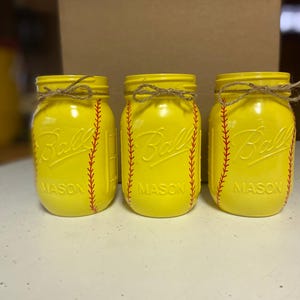 Softball Mason Jar Set (16 Oz) - Etsy