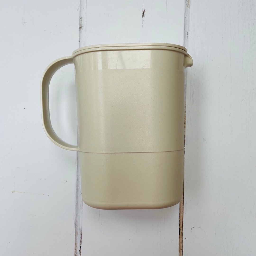 Retro Tupperware Jug, Vintage Picnic Jug - Etsy
