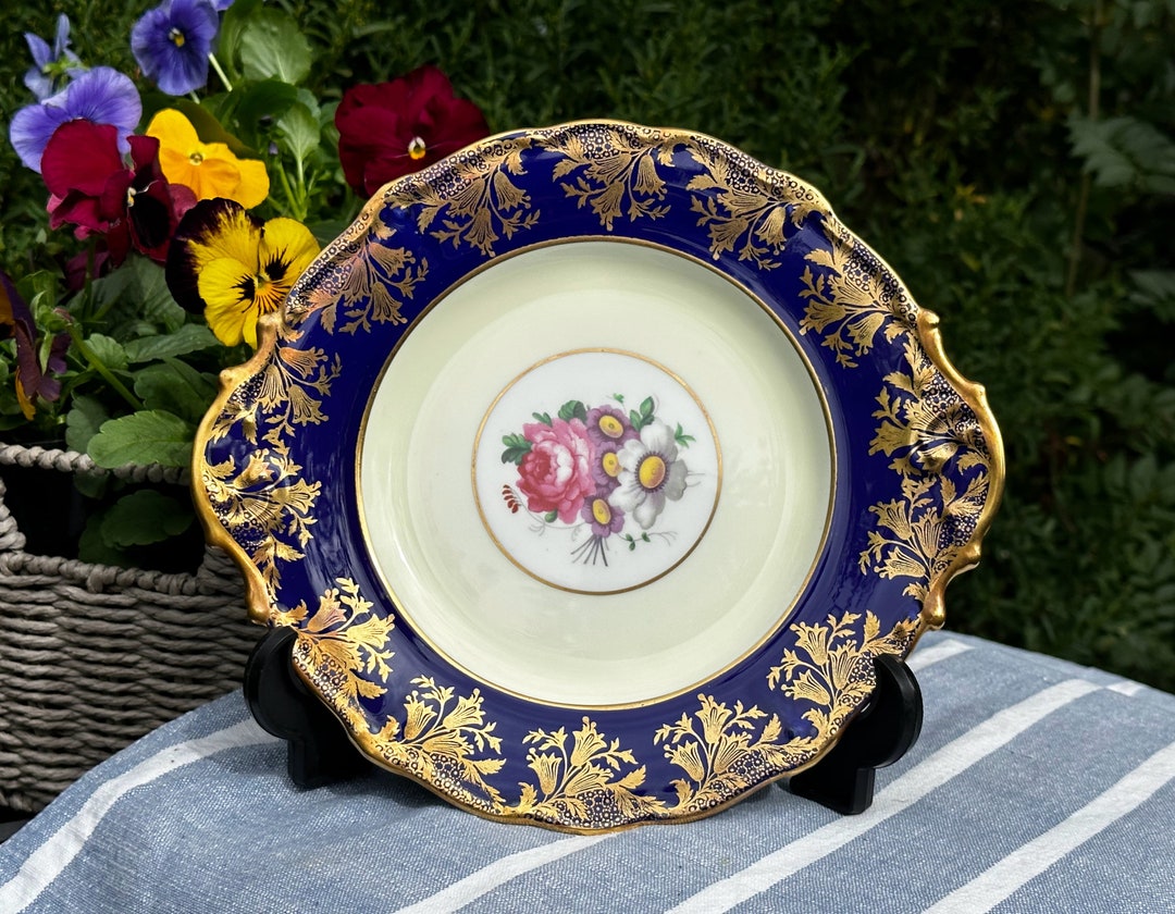 Paragon Cobalt Blue and Gold Pattern Border With Flowers in the Centre ...