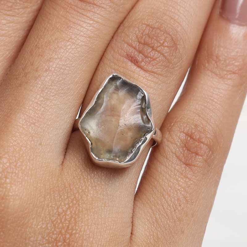 Libyan Desert Glass Ring - Etsy
