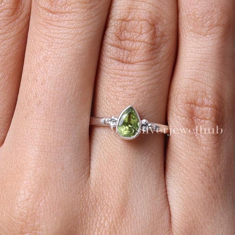 Peridot Ring - Etsy
