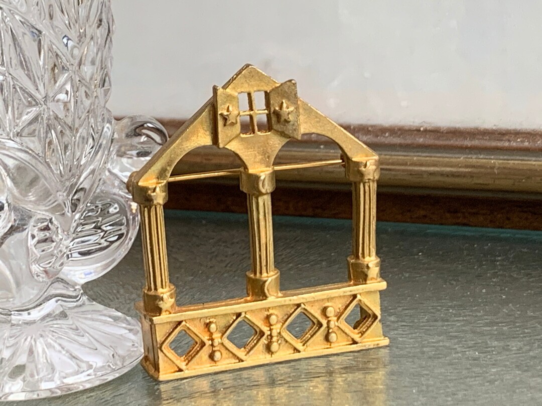 80s Leslie Block Brooch House Palace Gold Vintage - Etsy