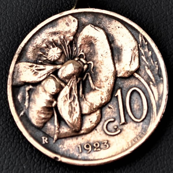 Italy Coin Necklace - Etsy