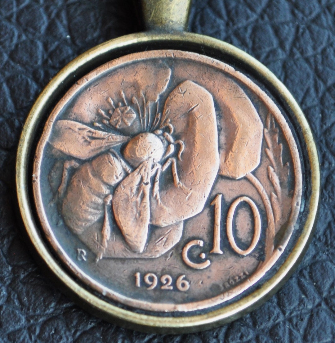 Italy Bee Coin Pendant Necklace - Etsy