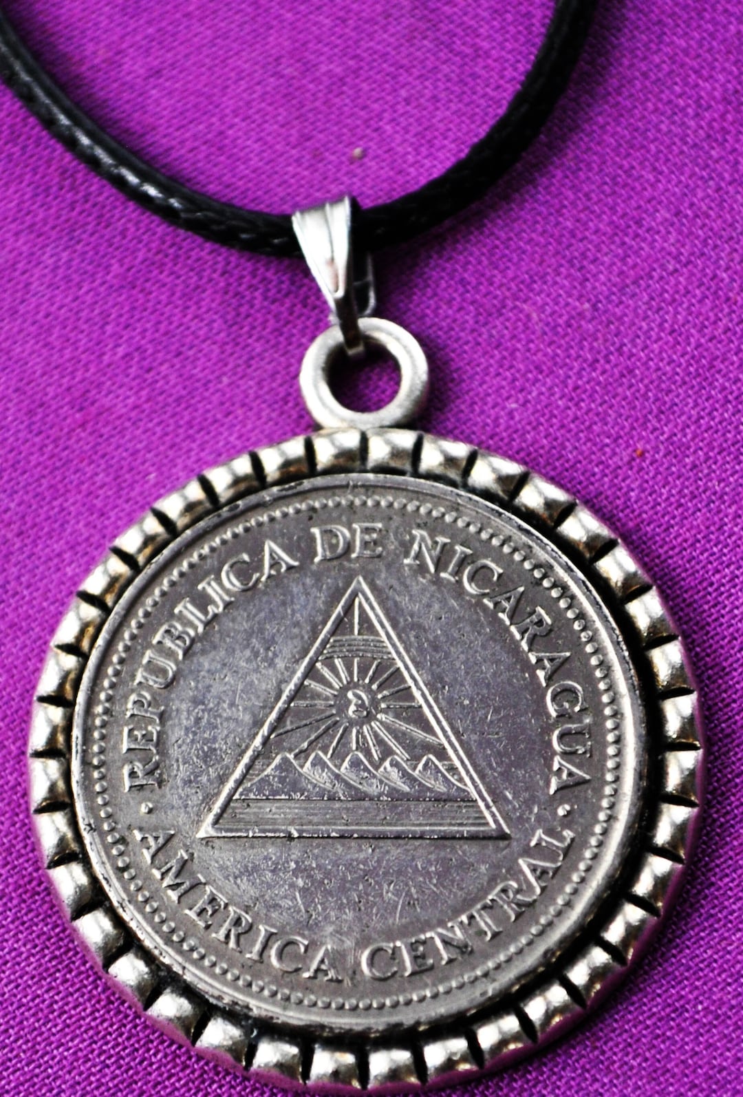 Nicaragua Pyramid Coin Pendant Necklace - Etsy
