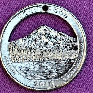 Mount Hood Oregon Cut Coin Pendant Necklace - Etsy