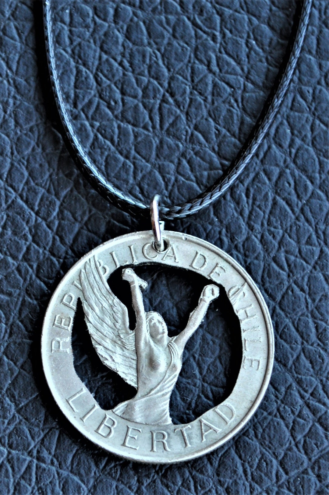 Chile chilena Freedom Cut Coin Pendant Necklace - Etsy