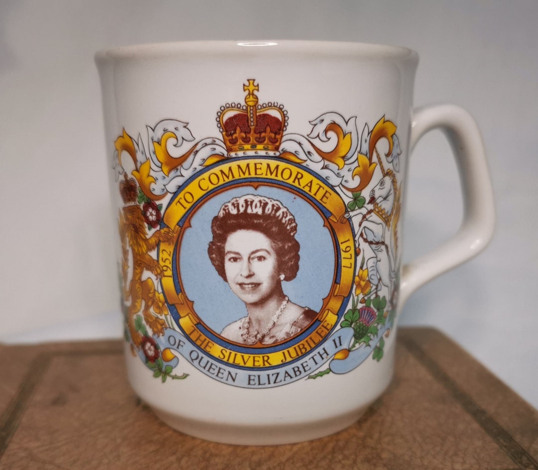 Queen Elizabeth II Silver Jubilee Mug 1977 - Etsy