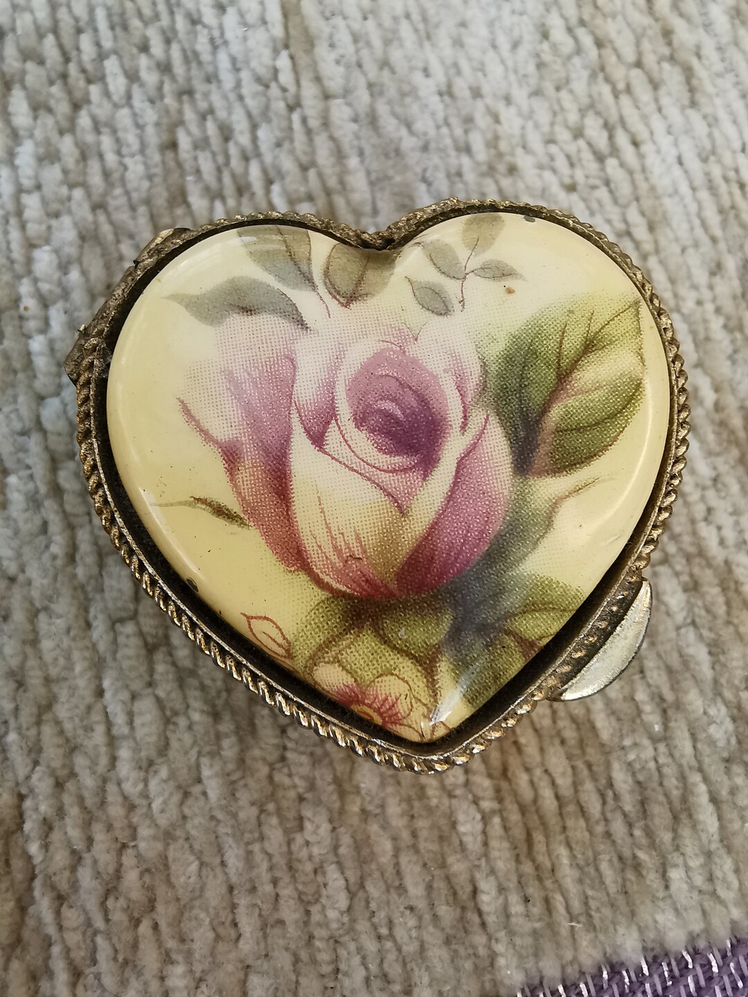 Pill/ring Box / Cermic Pink Rose Lid/ Vintage Style / Gold Coloured ...