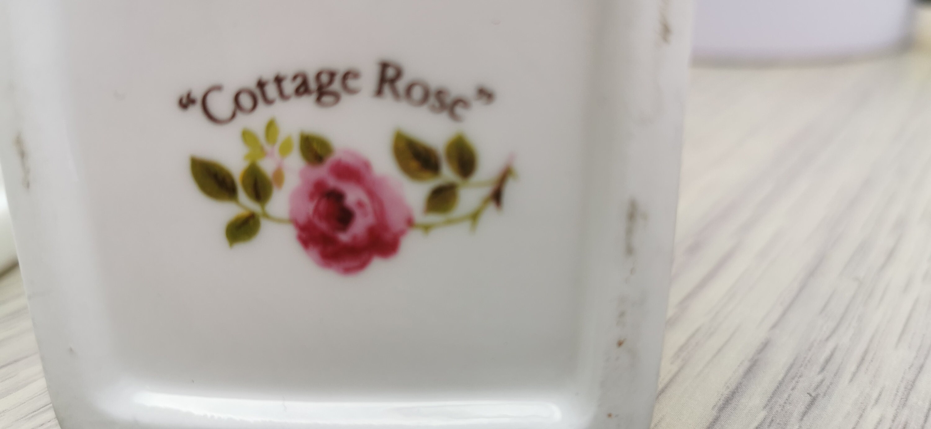 A Beautiful Vintage Pair of Cottage Rose Fine Bone China - Etsy