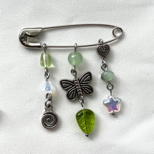 Y2K Saftey Pin Charms - Etsy