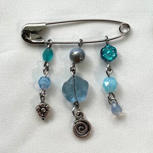 Y2K Saftey Pin Charms - Etsy