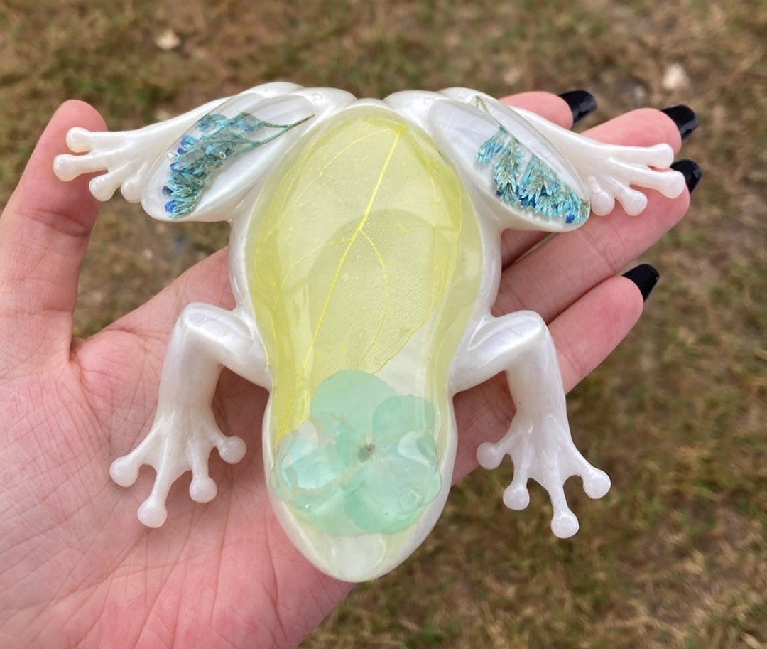 Resin Frog - Etsy