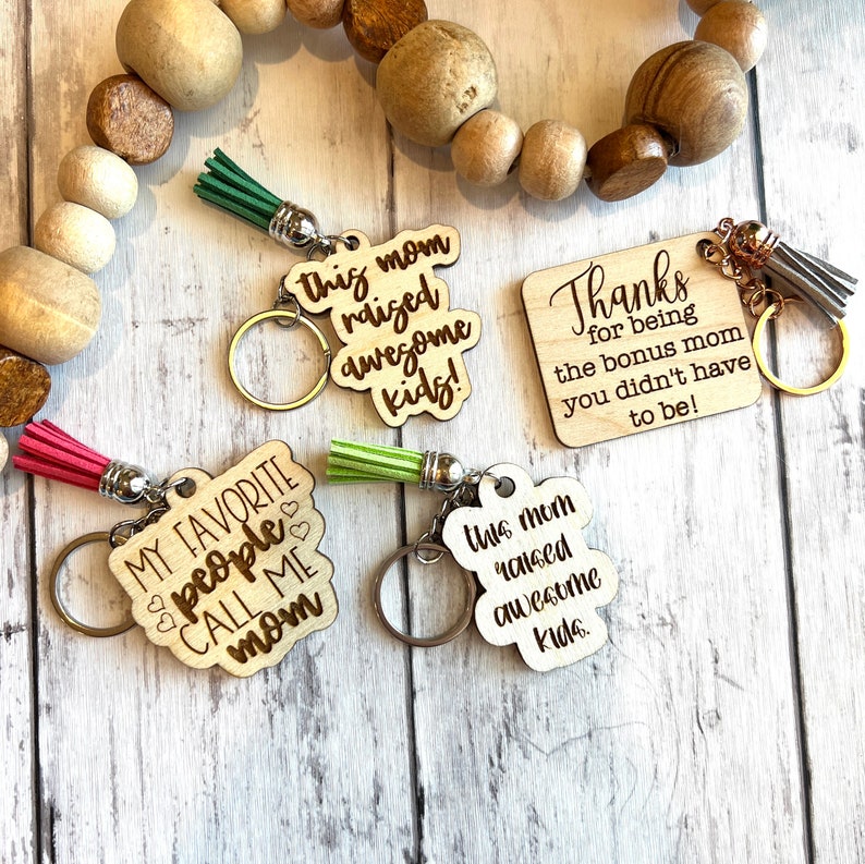 Mom Keychain SVG Digital Download Gift for Mom Mothers Day - Etsy