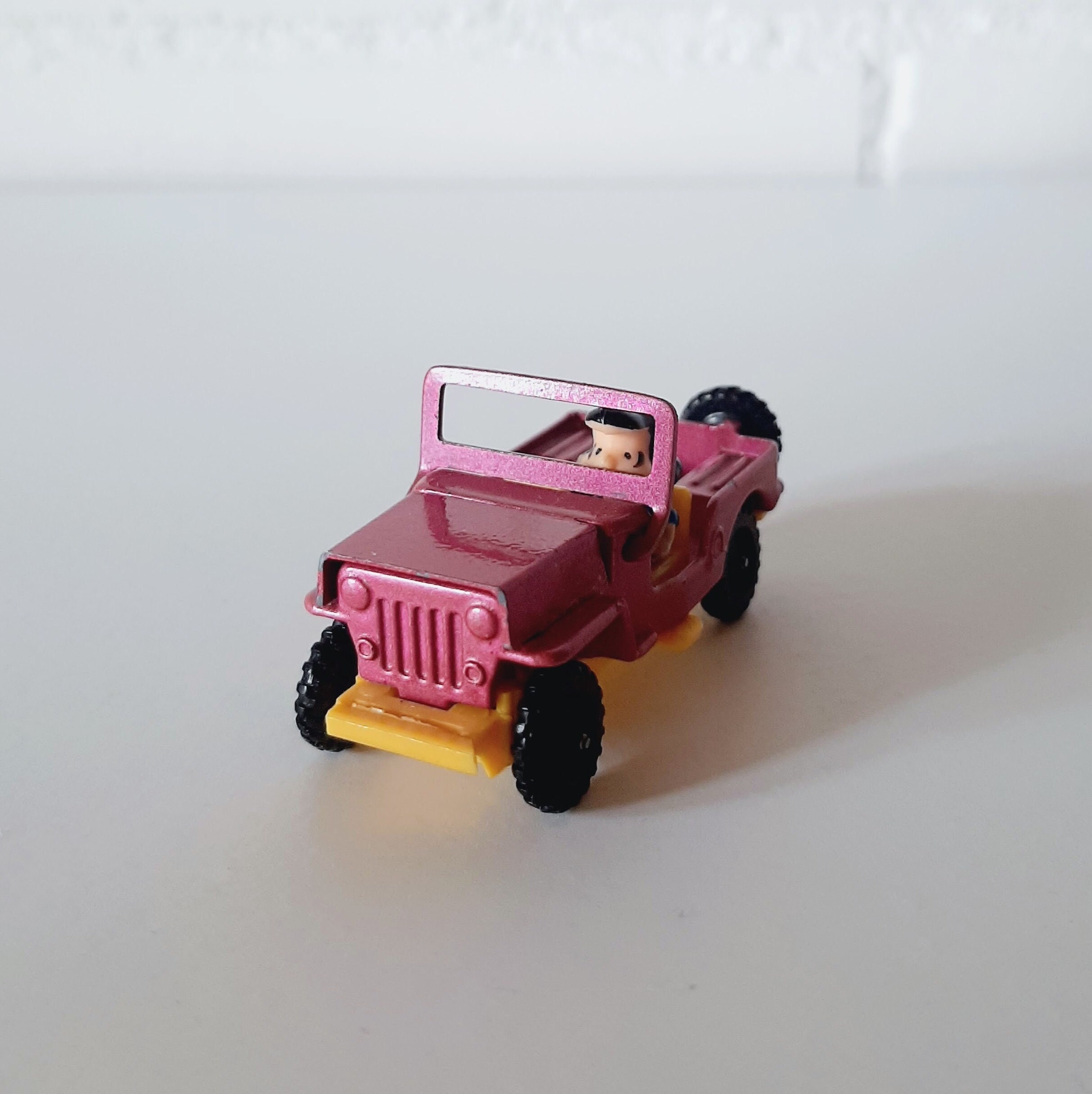 Diecast Lucy Peanuts Jeep 1952 Lucy Driving a Pink Jeep - Etsy