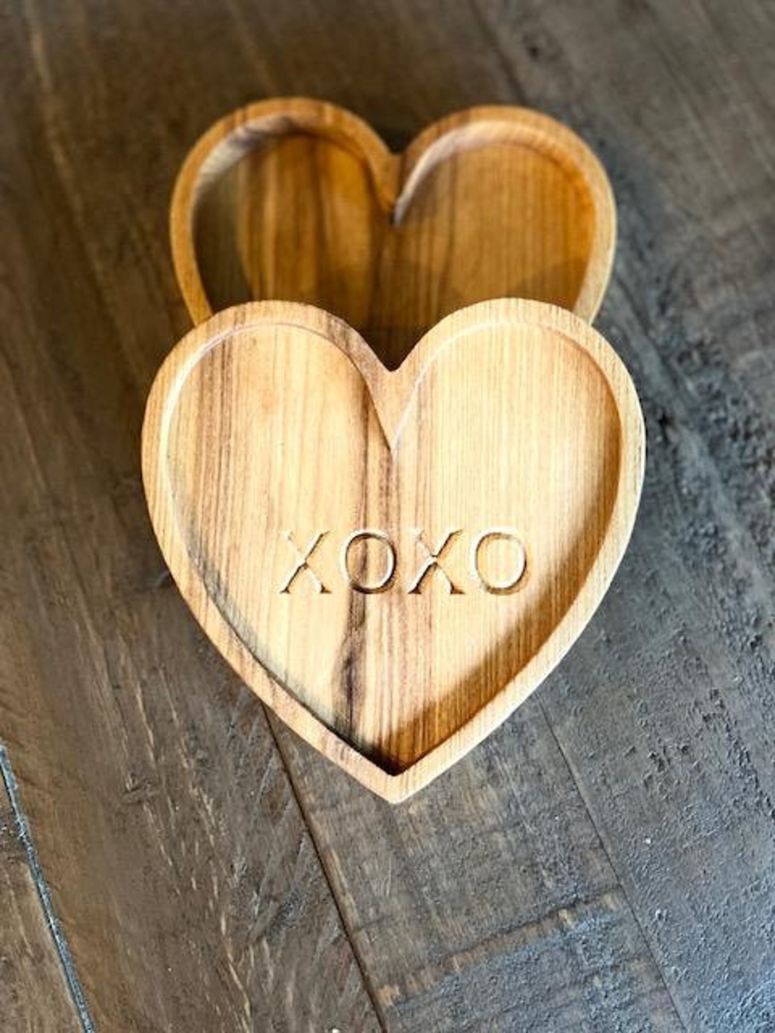 Oak Hugs and Kisses Heart Box - Etsy