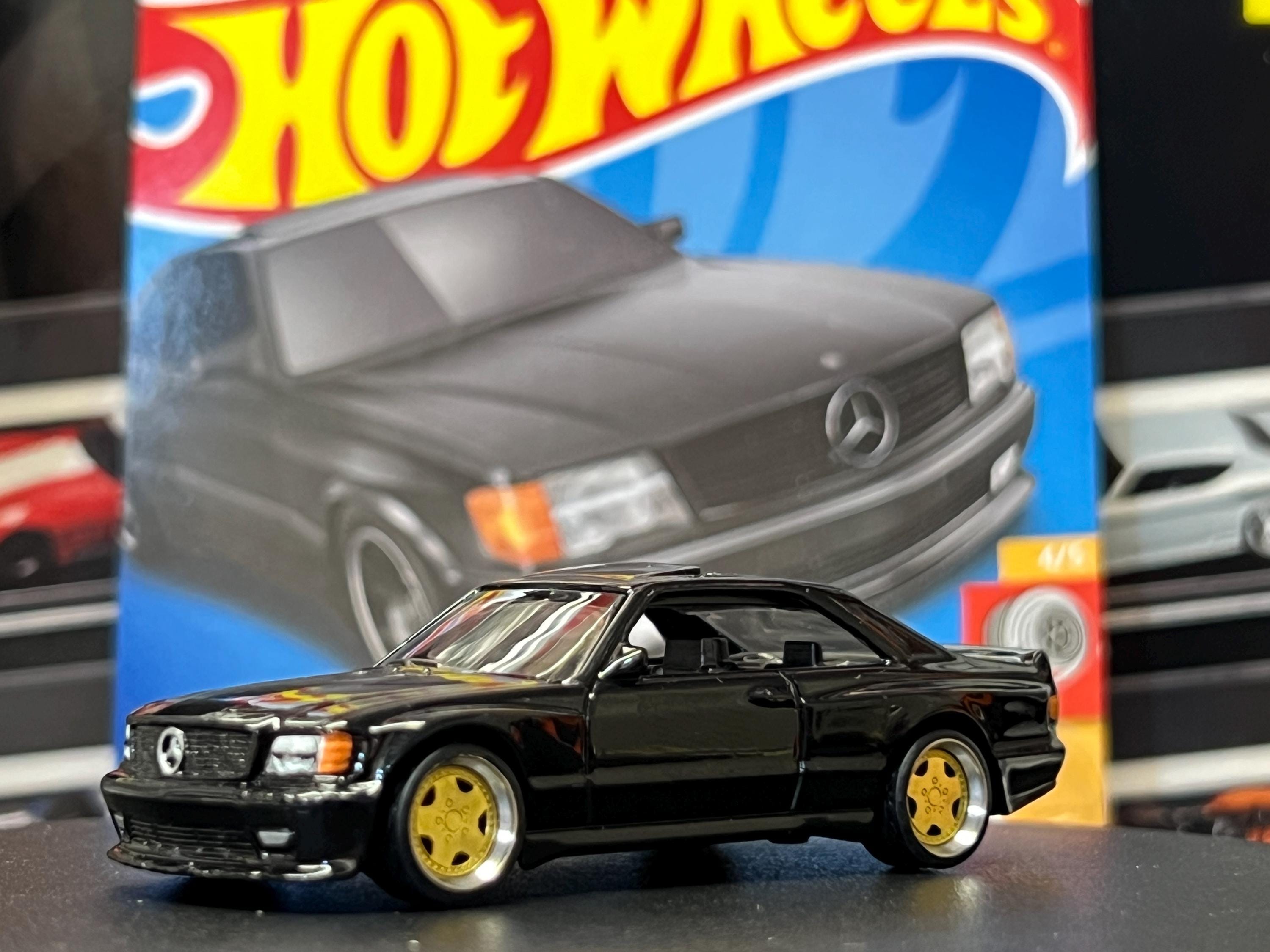 Hot Wheels Mercedes-benz 560 SEC AMG With Custom Gold AMG Wheels and ...