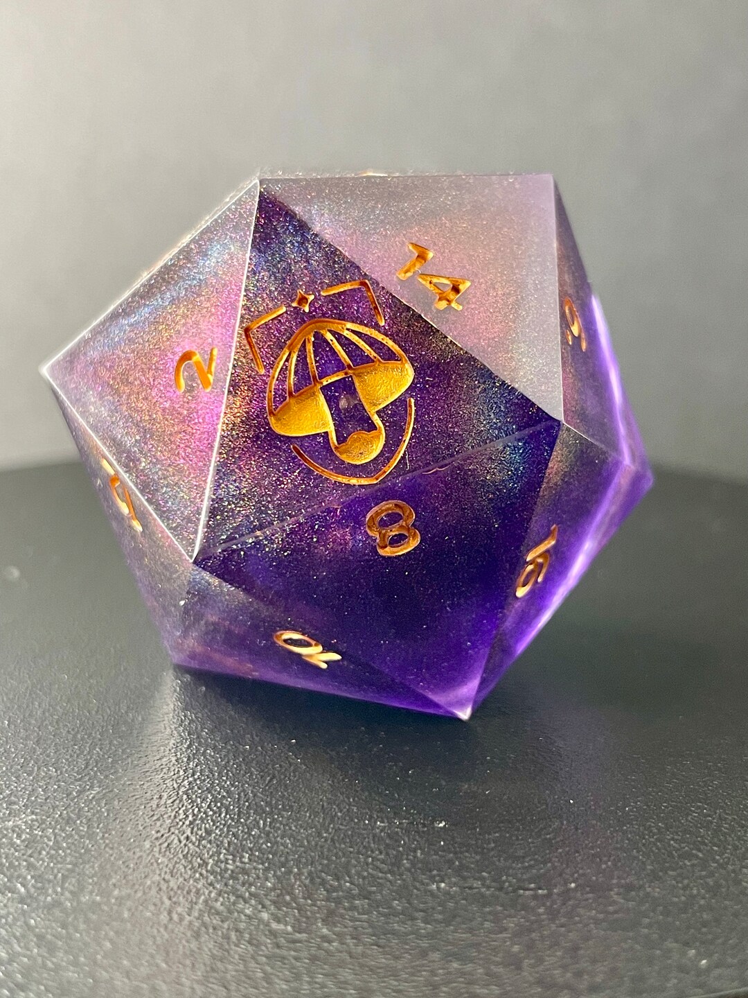 Radiant Reveal D20 40mm Chonk D20 Single Piece Dice - Etsy
