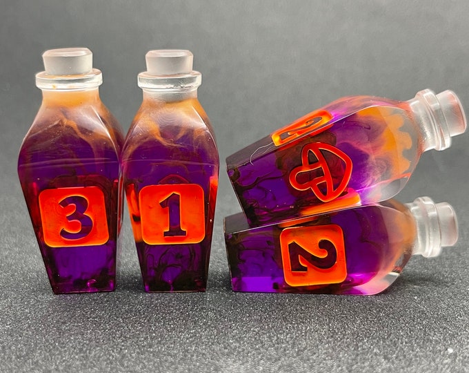Purple Blaze Potion Dice Set | Potion Bottle Dice | 4pc D4 Set ...