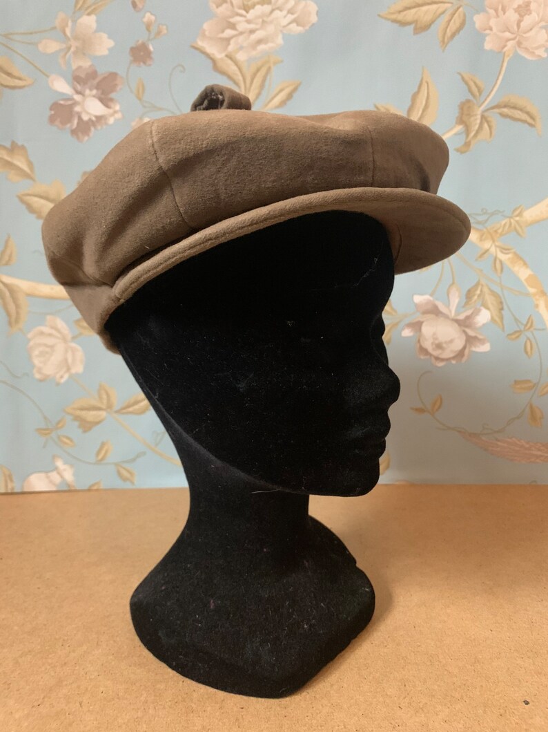 LONGCHAMP Flat Cap. ‘LA SPORTIVE’ Vintage Designer Flat Cap / Original ...