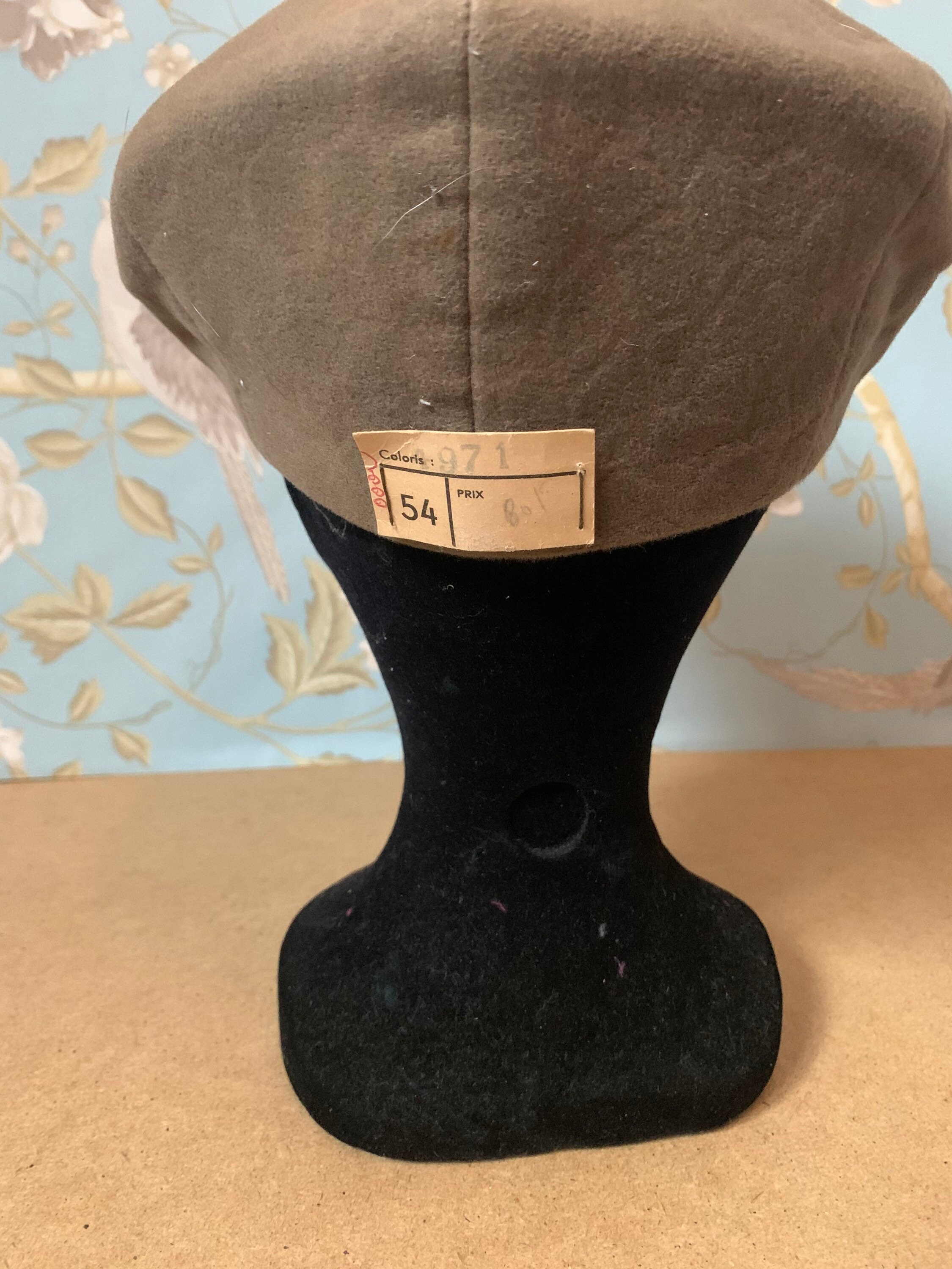 LONGCHAMP Flat Cap. ‘LA SPORTIVE’ Vintage Designer Flat Cap / Original ...