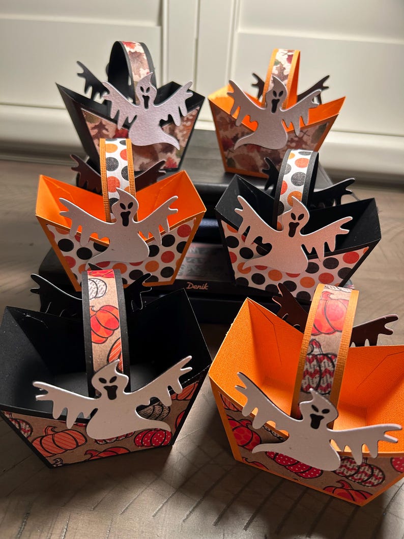 Halloween Treat Box - Etsy