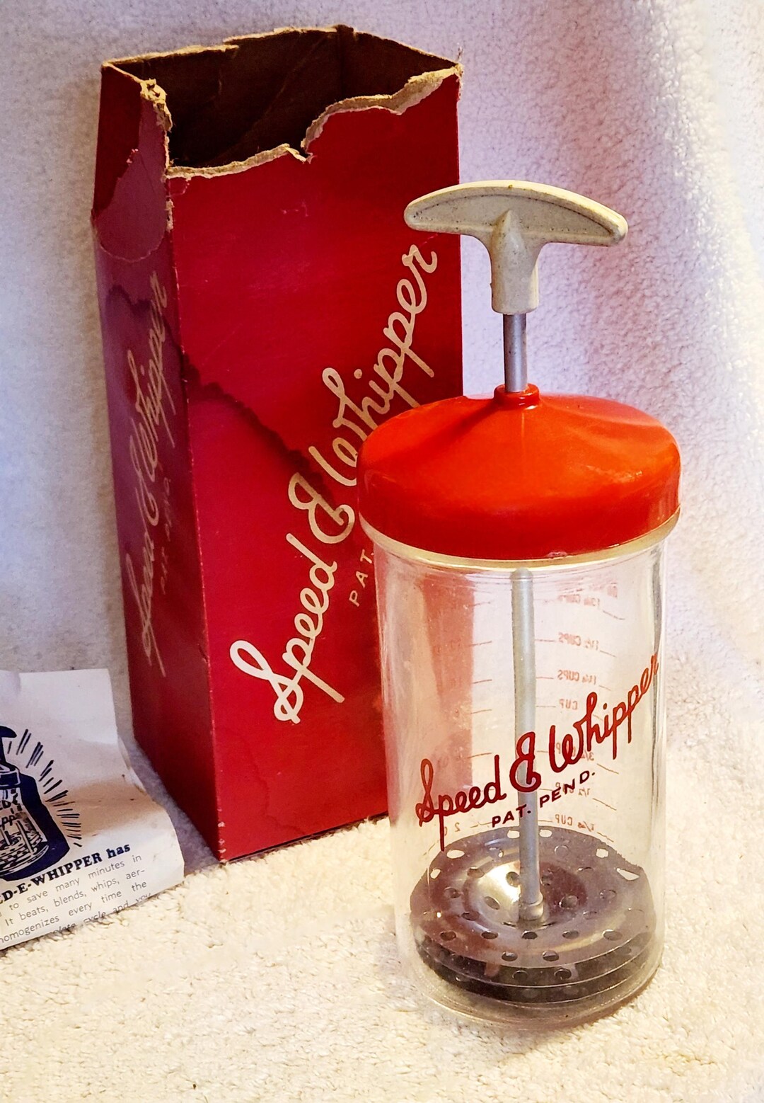 Vintage 1950’s Speed E Whipper 2 Cup, 16 Oz Manual Blender - Etsy