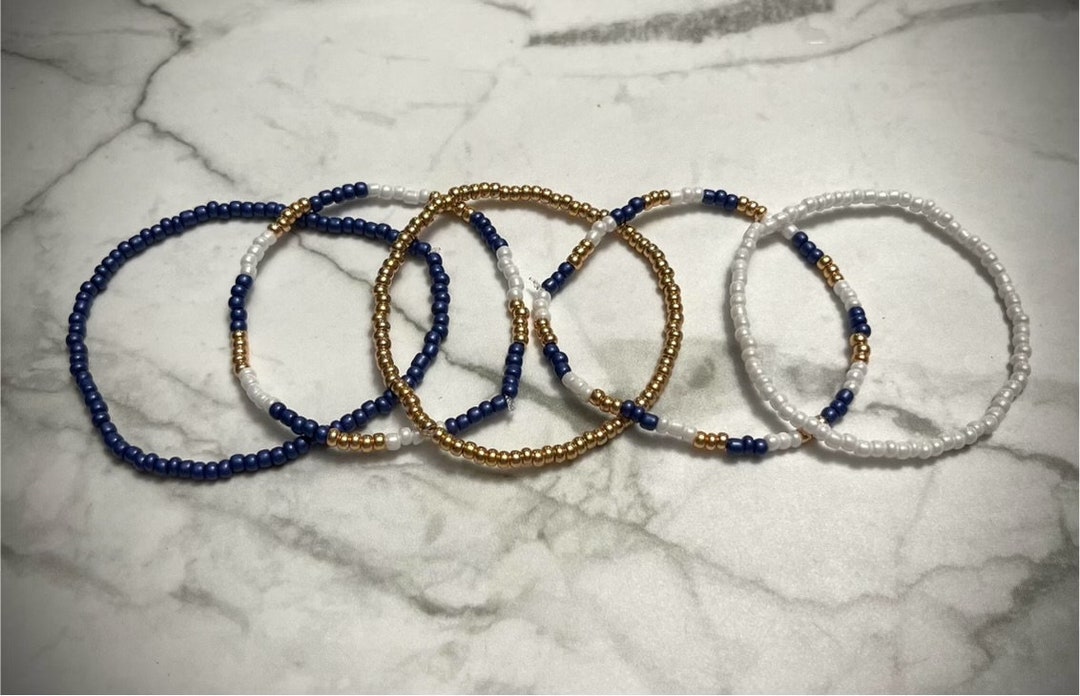 Set of 5 Glass Seed Bead Bracelets - Etsy